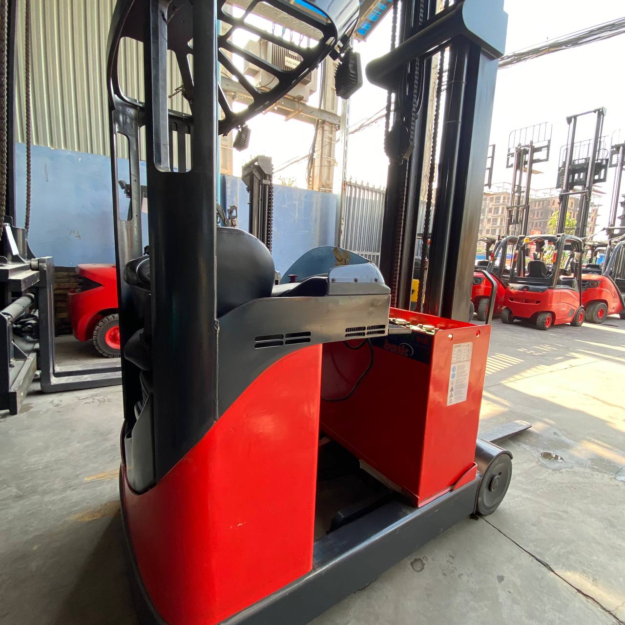 #Reach Truck #LINDE